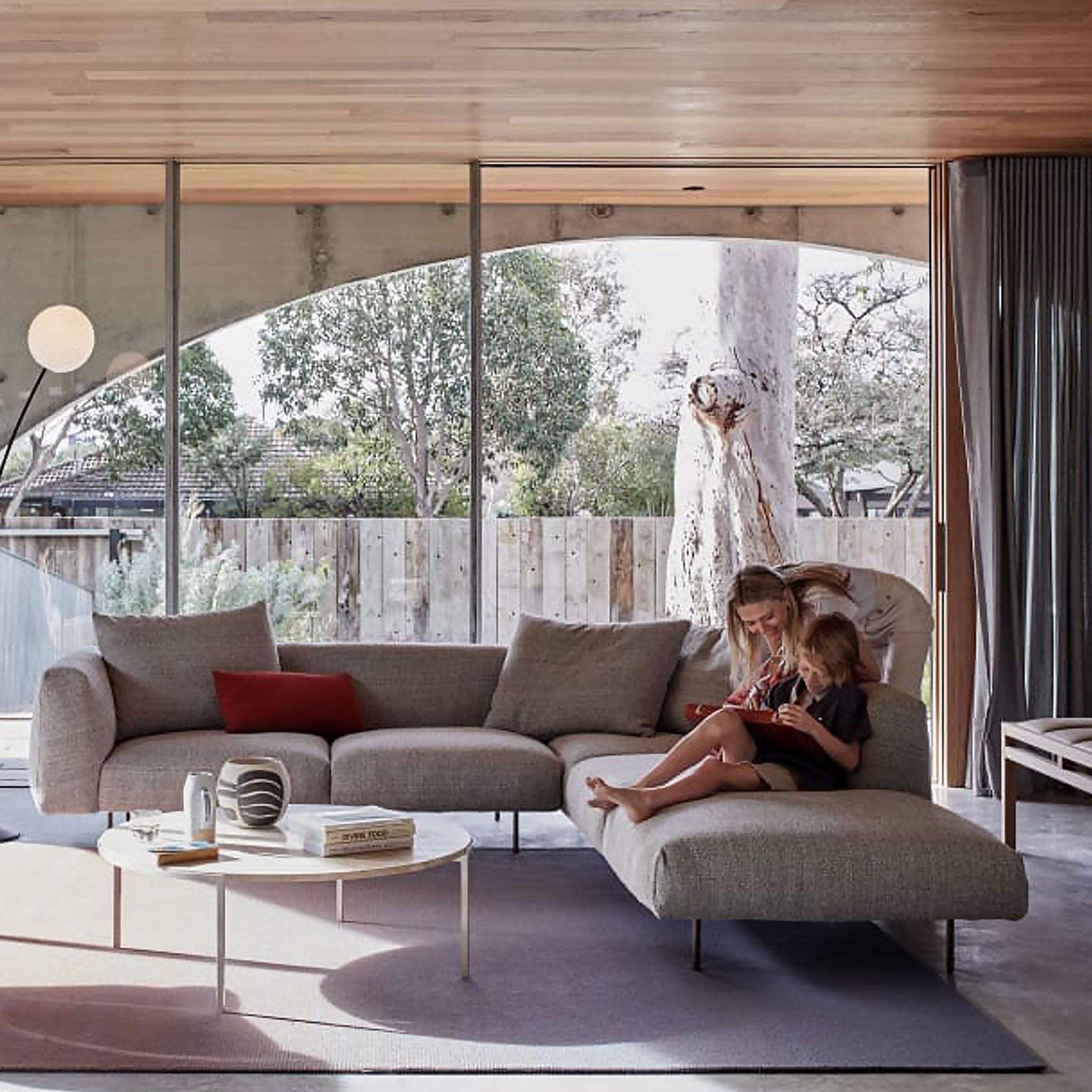 BOUDICA Floor Lamp – Lo & Behold MY